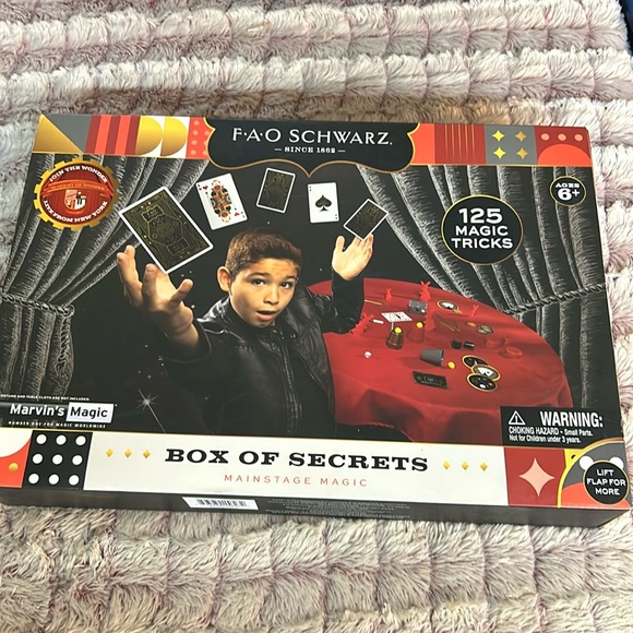FAO Schwarz | Toys | Fao Schwarz Marvins Magic Box Of Secrets Mainstage ...